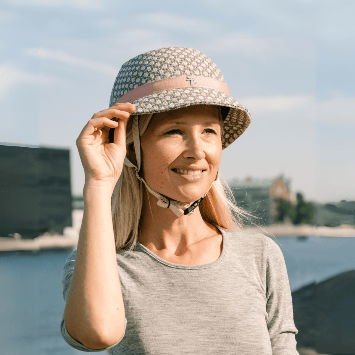 Tokyo Rose Helmet Hat (helmet+cover)